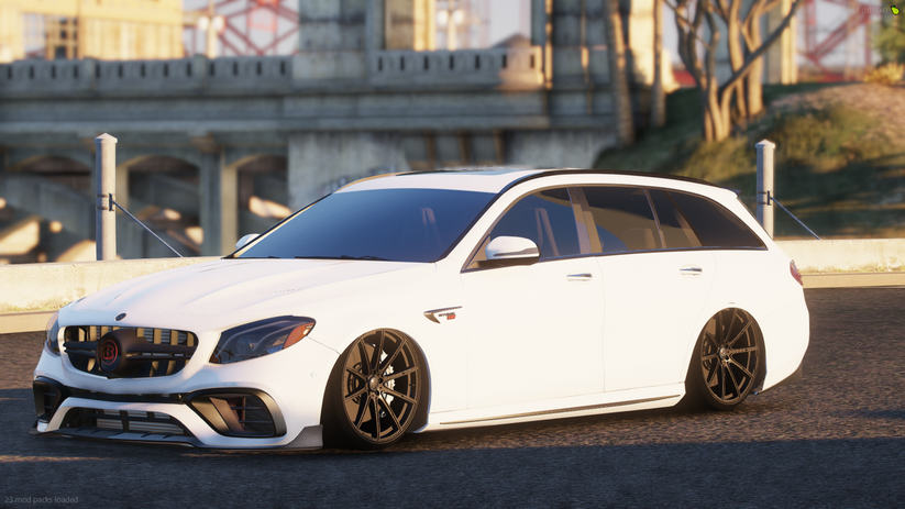 Brabus E800 Kombi Red Badge Edition – AIO Cars FiveM